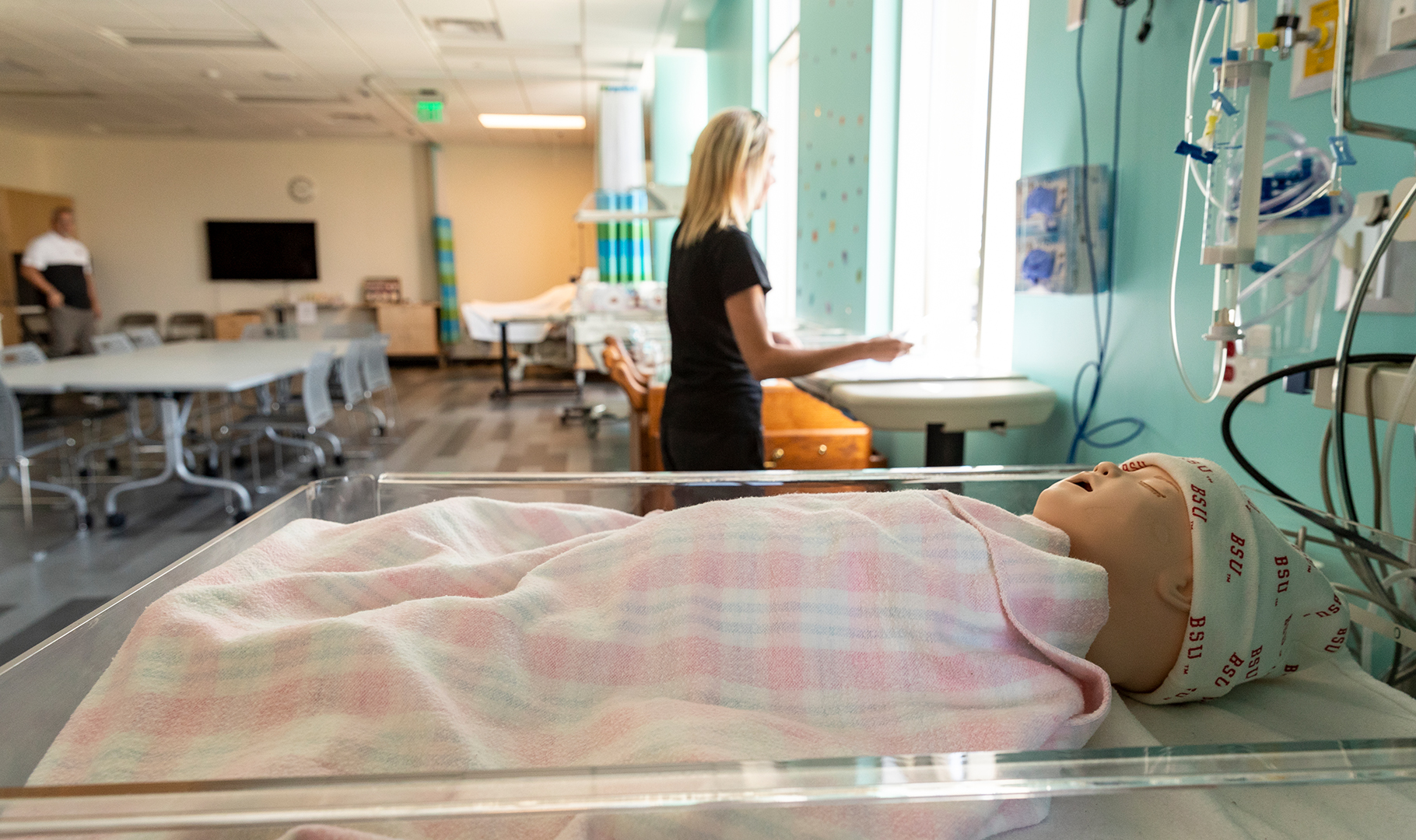 New Course Trains Students How to Perform as Actors in Simulation Labs