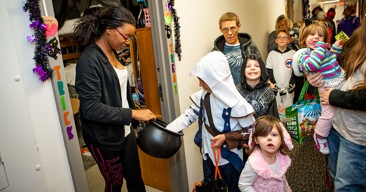 Spooky Facts, Parenting Tips, and Other Tidbits About October 31