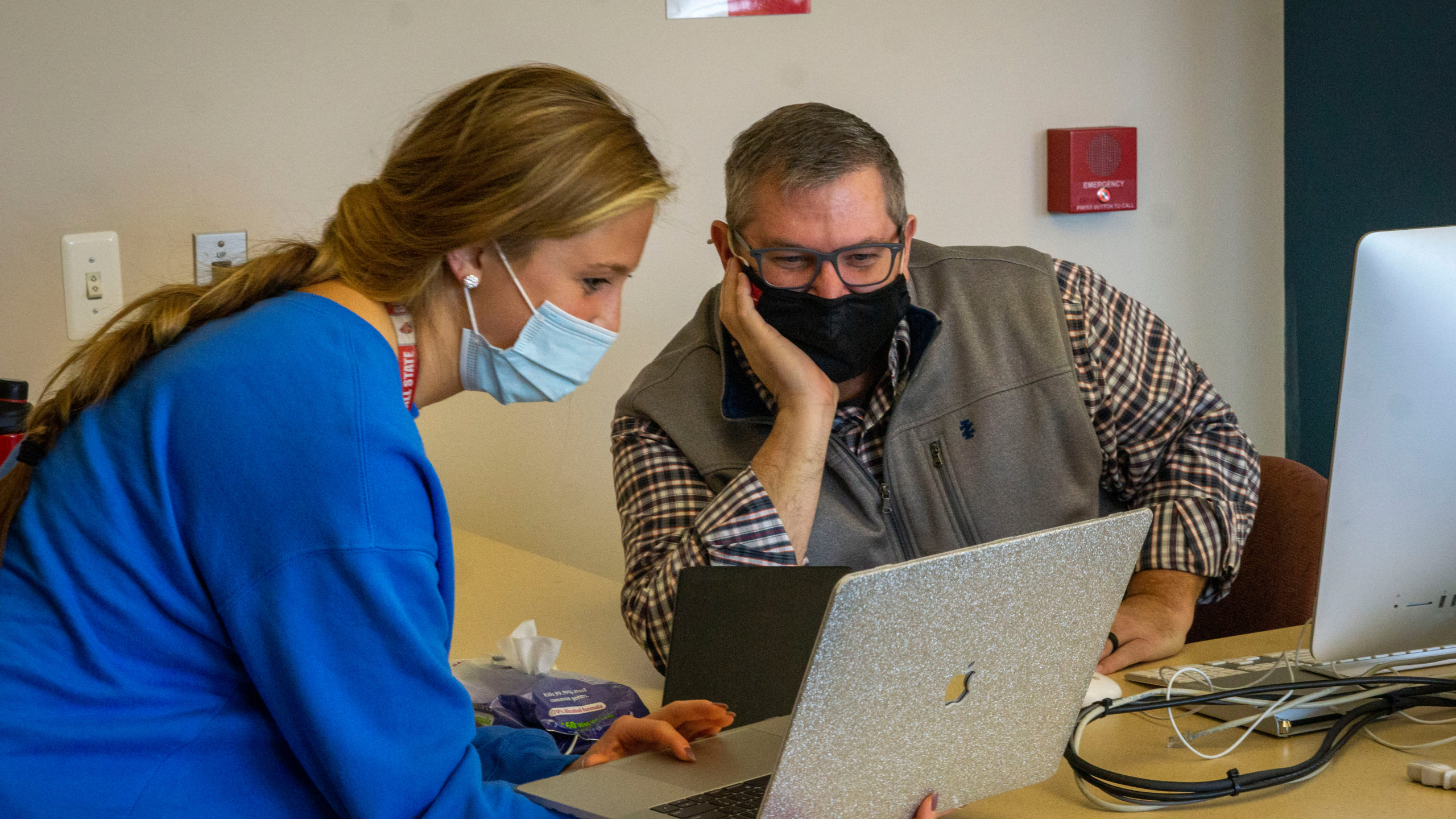 About Journalism Graphics - Media Design and Development