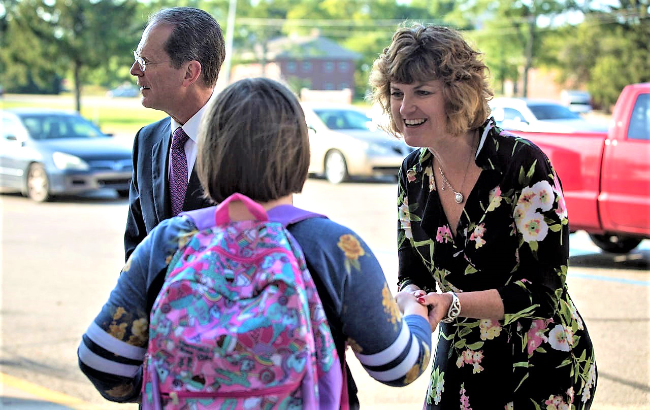 Featured: Lee Ann Kwiatkowski – Teachers College Distinguished Service ...